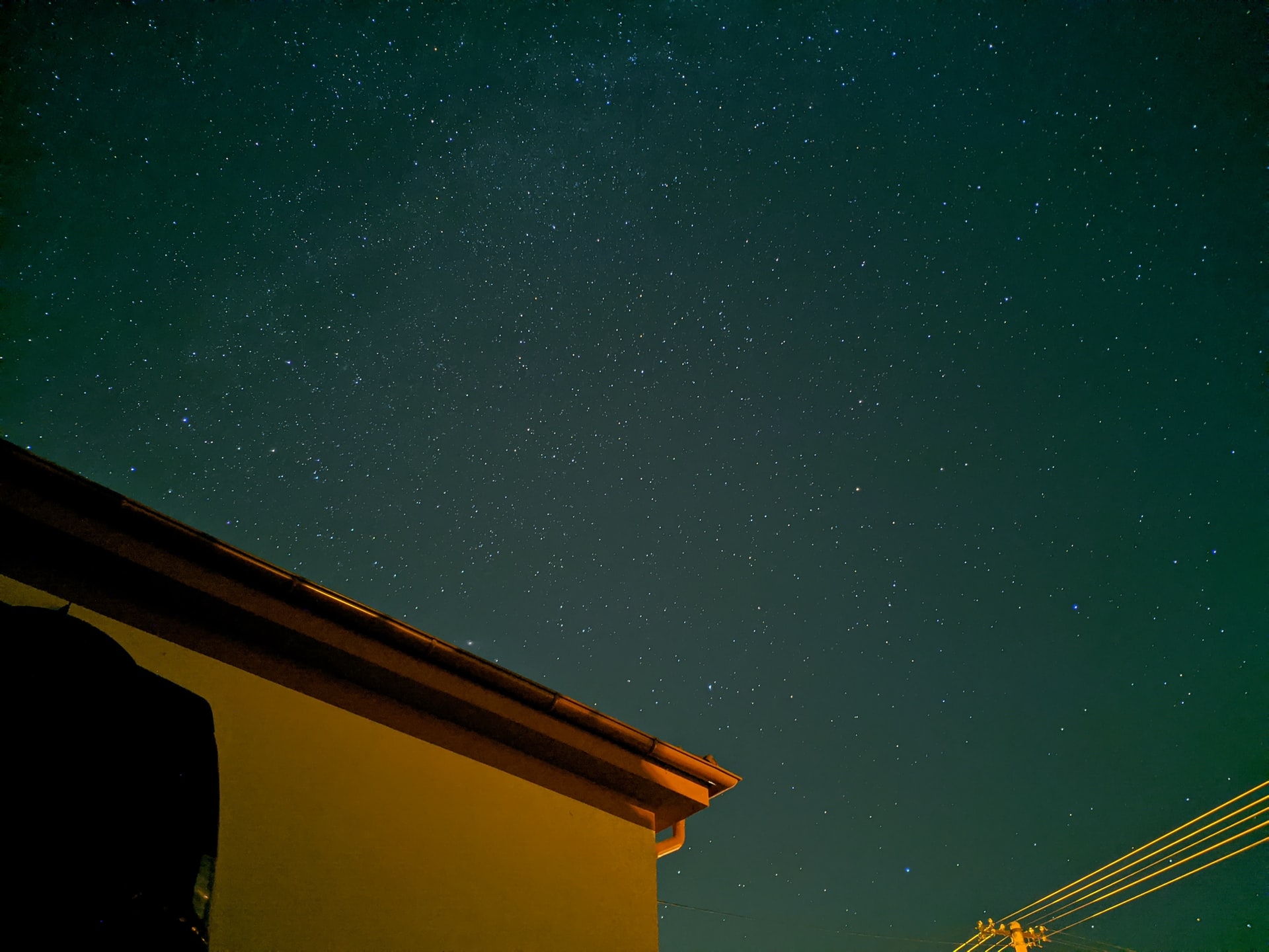 Ερωμένη έμπνευση που 'ρχεσαι πάντα νύχτα - Pillowfights.gr