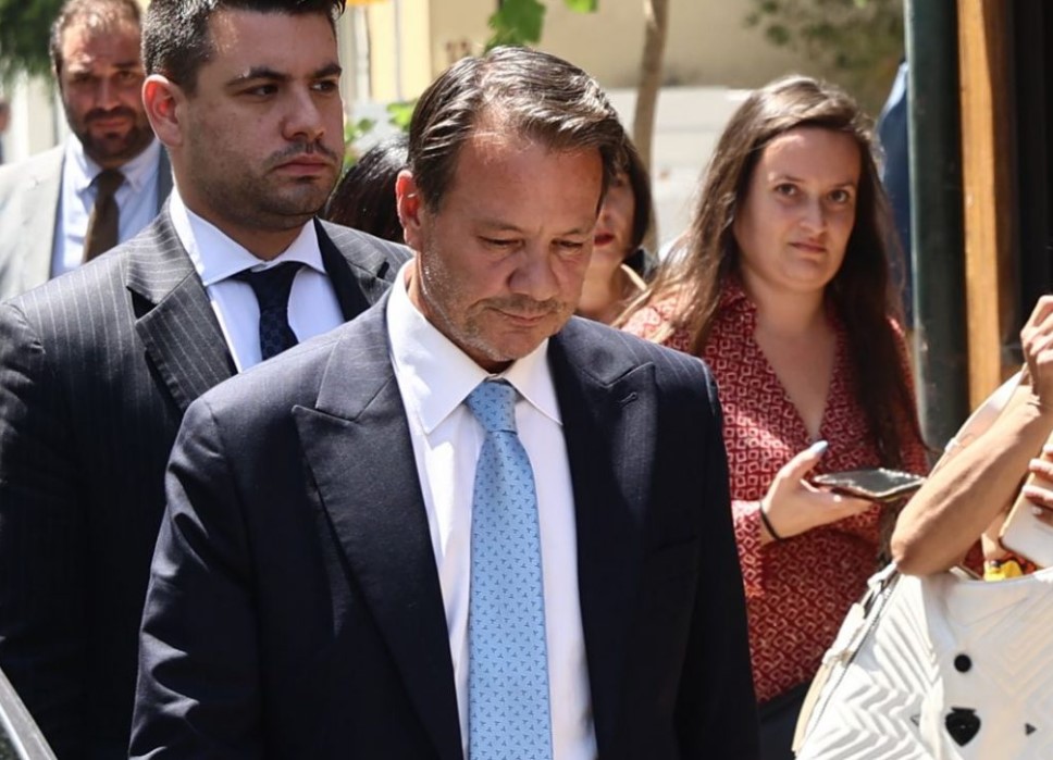 «Στείλε τα ρούχα και τα λεφτά» το μήνυμα Λύτρα στην Πολυζωγοπούλου